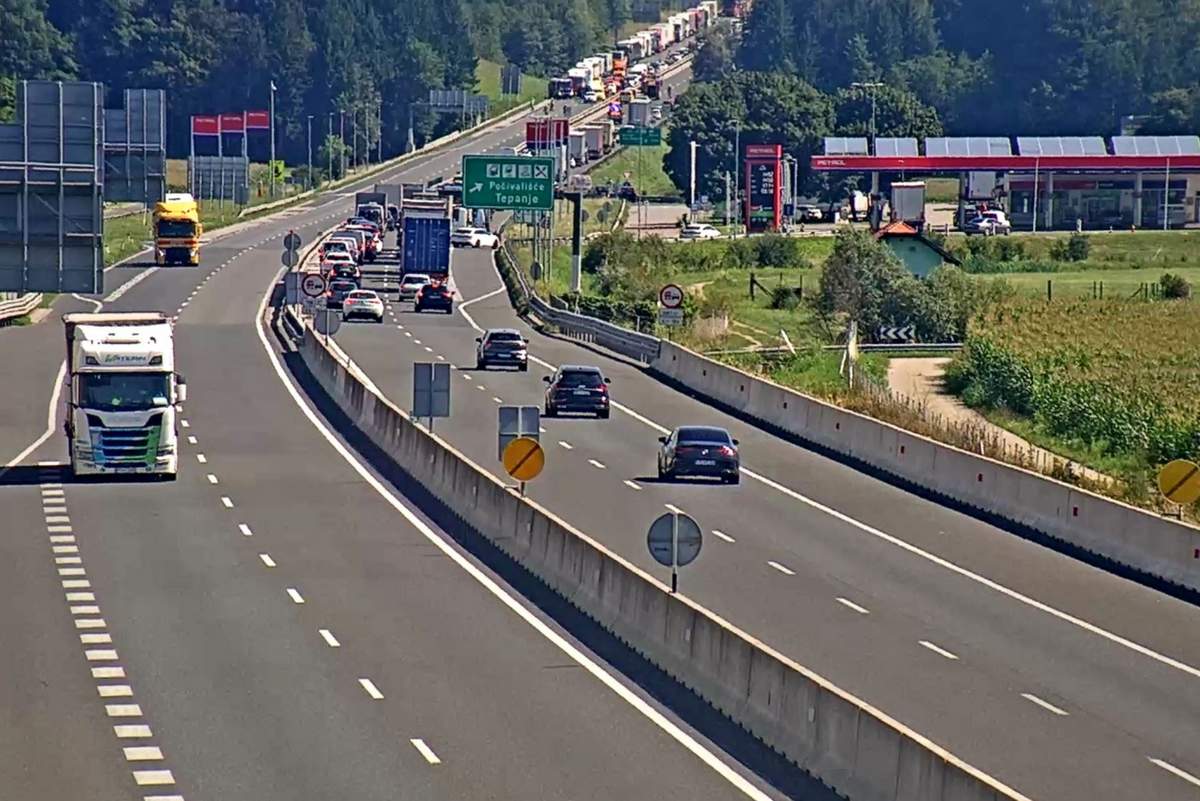 Zaradi hujše prometne nesreče bo avtocesta zaprta dlje časa | Prlekija ...